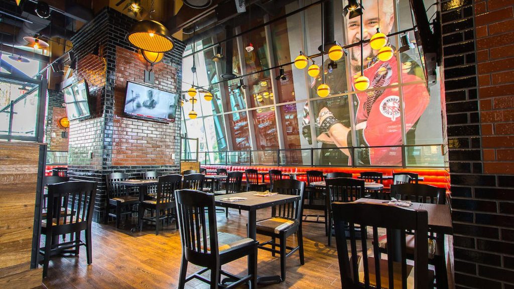 4 Guy Fieri Restaurants in Las Vegas [Menu & Prices]